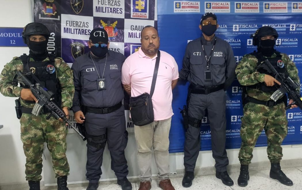 Cae hombre señalado de enviar cocaína entre el equipaje de viajeros que ...