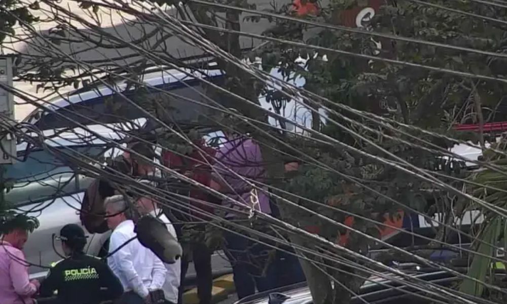 Asesinan a colombo-canadiense en un restaurante en Medellín - Focus ...