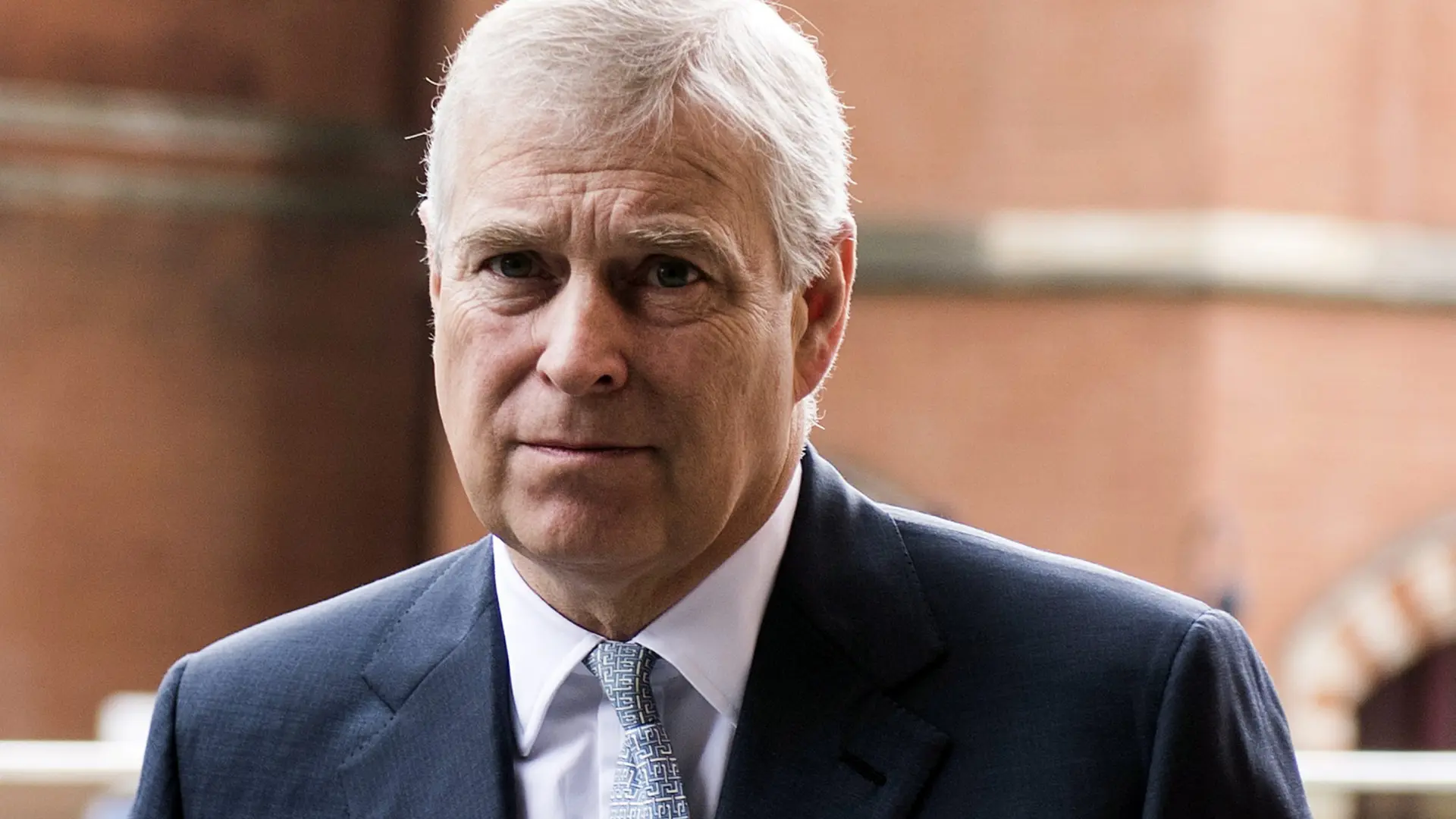 Detienen a Andrew Mountbatten-Windsor, hermano del rey Carlos III, por ...